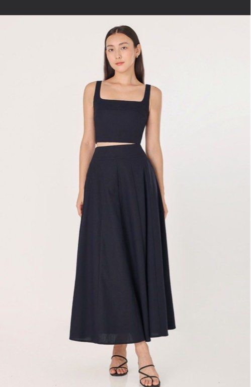 lovet cherelle linen padded square neck bust line top, Women's Fashion ...