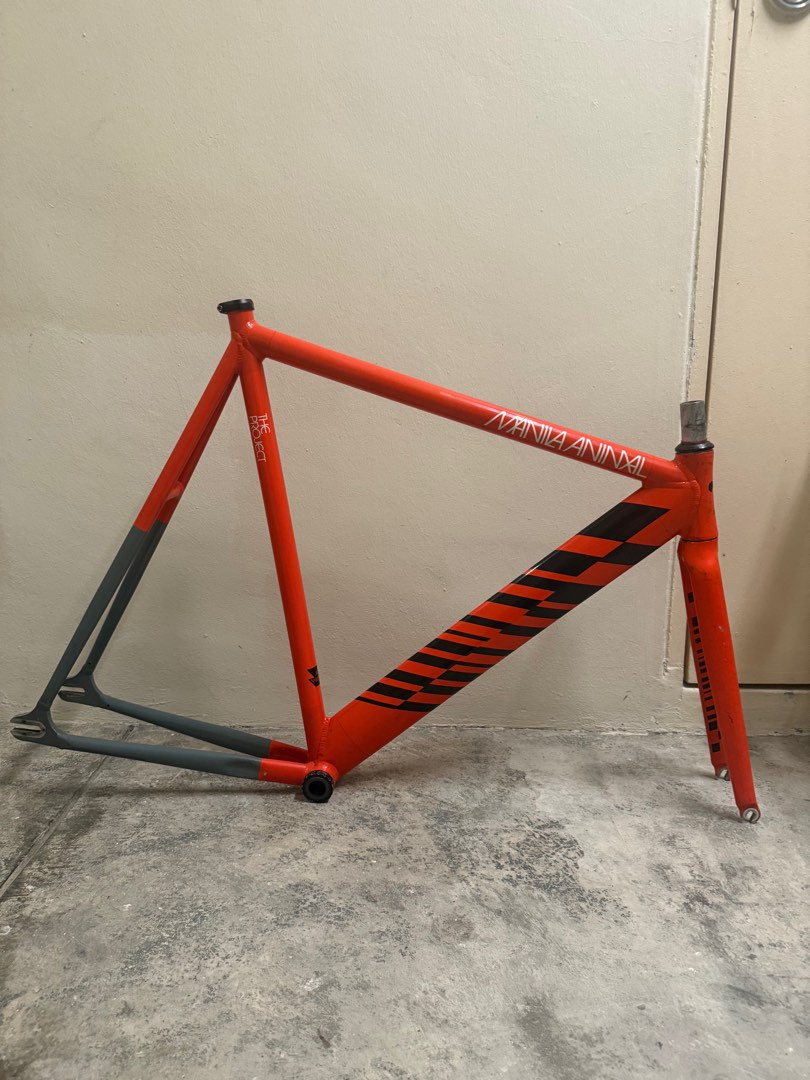 Manila animal track frameset, Sports Equipment, Bicycles & Parts ...