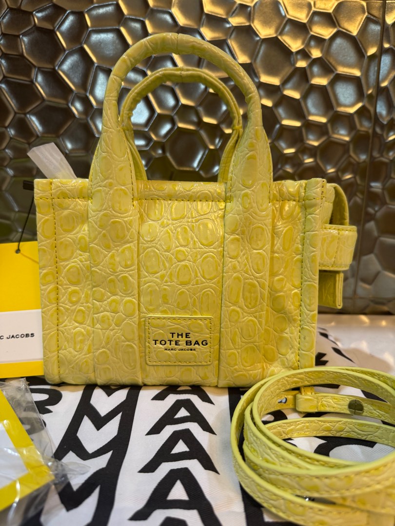 Marc Jacobs mj leather stone pattern mini sling bag, Luxury, Bags ...
