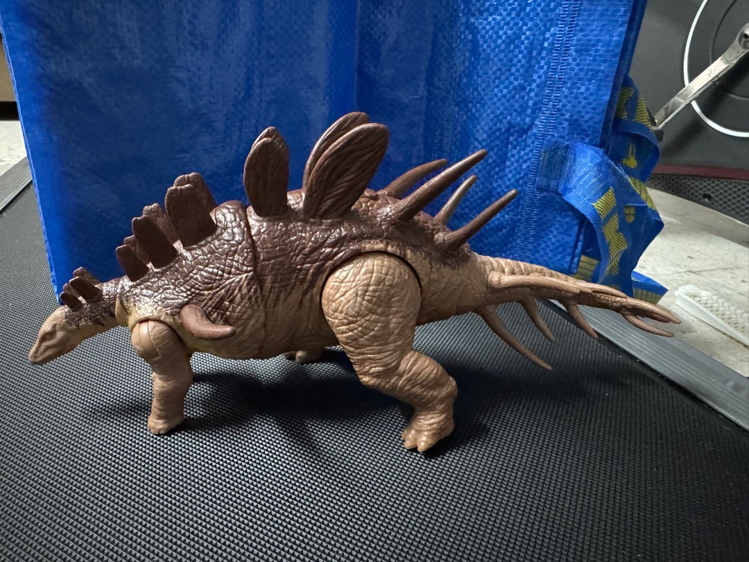 Mattel JURASSIC WORLD Kentrosaurus Camp Cretaceous dinosaur (roars ...