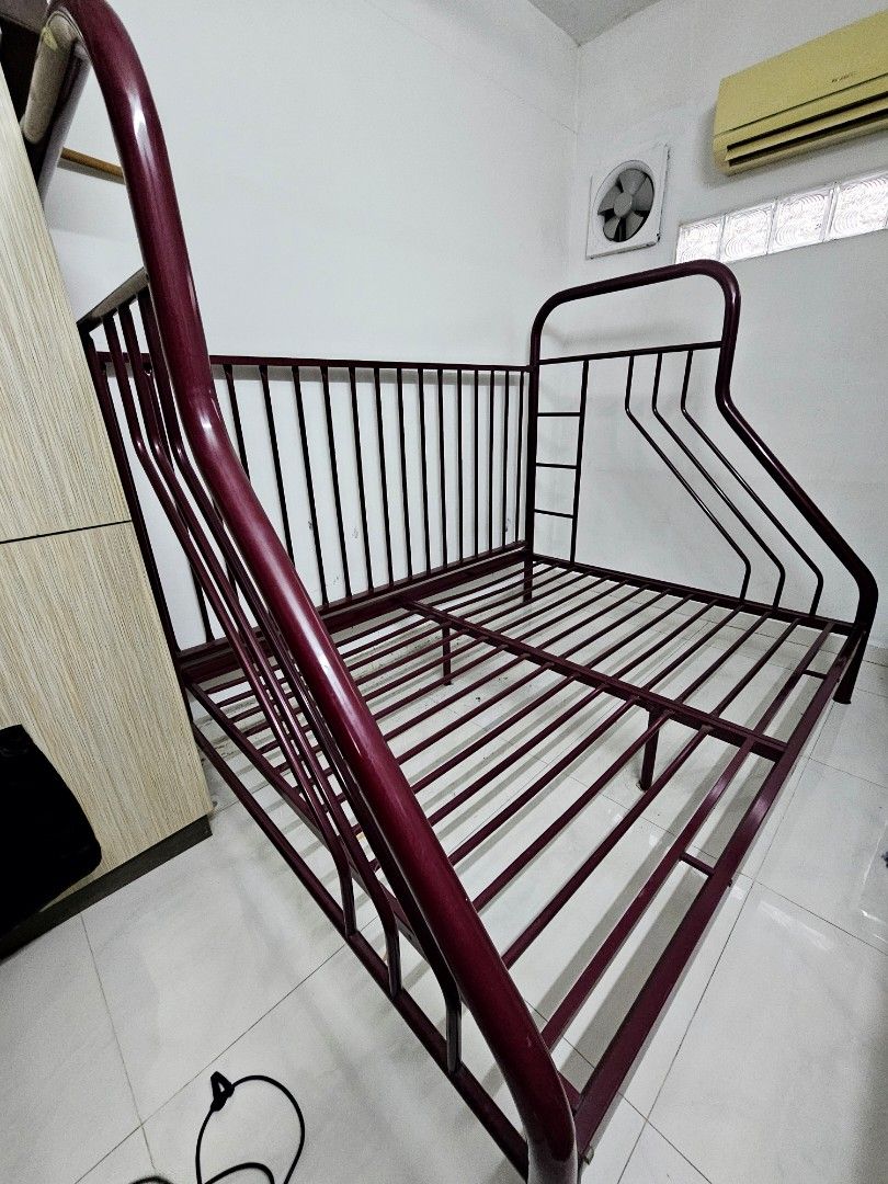 Metal bed frame, Katil besi, Furniture & Home Living, Furniture, Bed ...