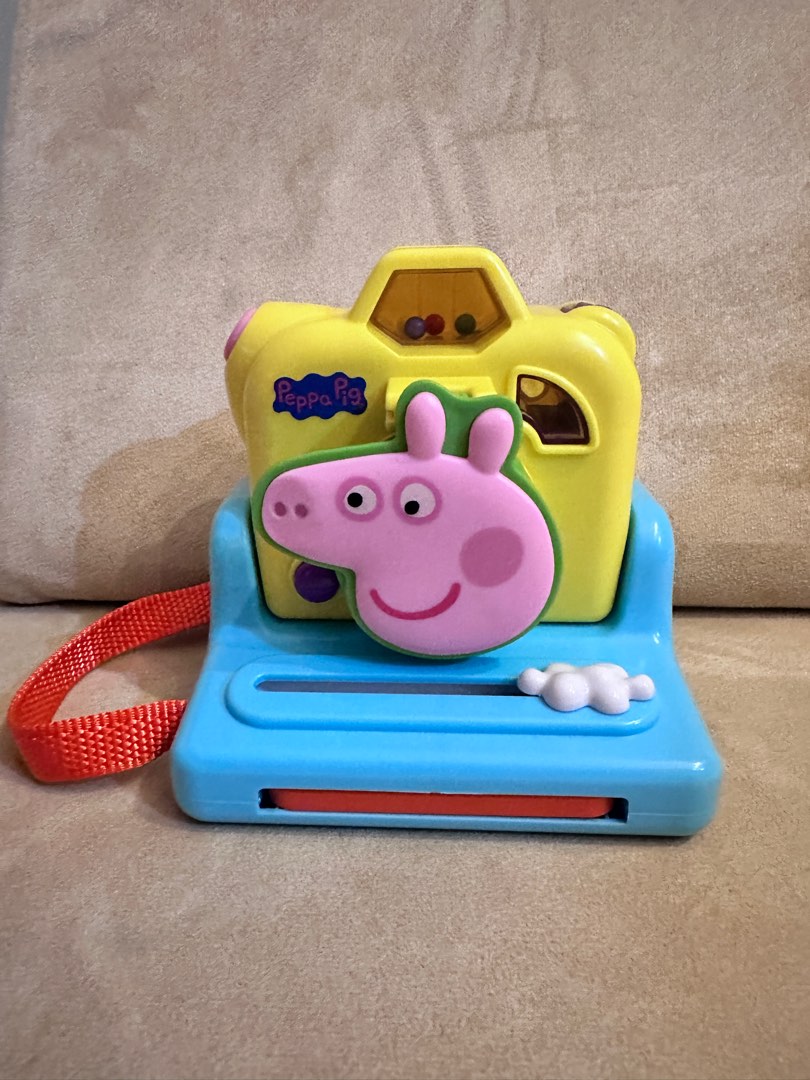 Peppa Pig toy camera, Hobbies & Toys, Toys & Games on Carousell