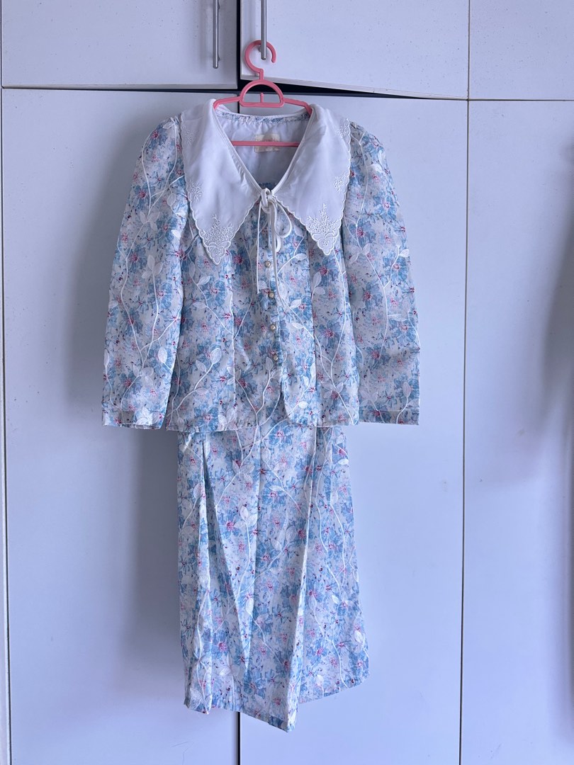 SAOI Tradisi Peter Pan Collar kurung, Women's Fashion, Muslimah Fashion ...