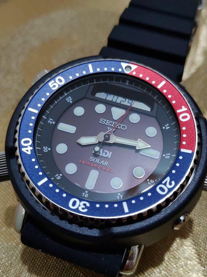 Seiko Prospex Solar Tuna SNJ027 PADI Arnie reissue diver's watch, Men's ...