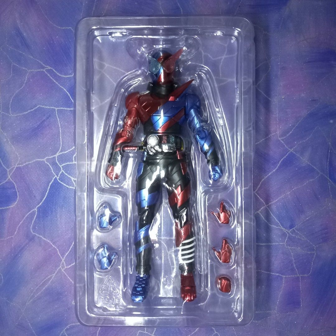 SHF Kamen Rider Build, Hobbies & Toys, Toys & Games on Carousell