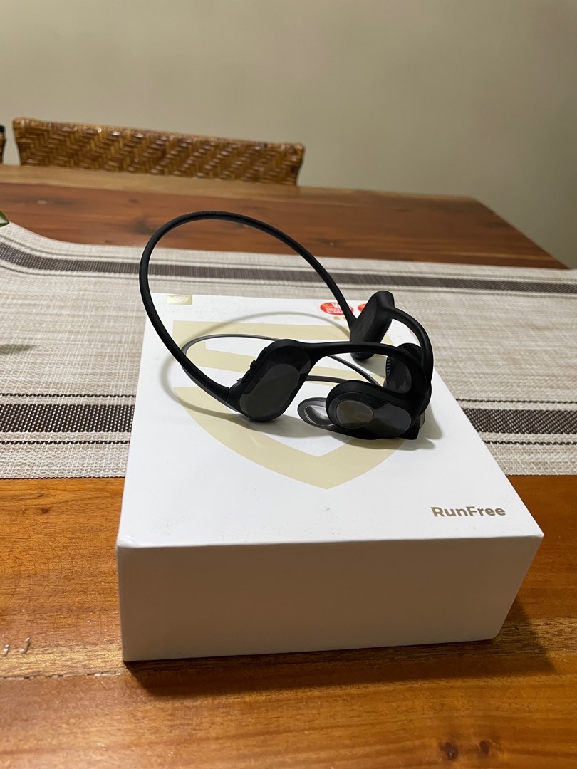 Soundpeats runfree open ear air conduction headset, Audio, Headphones ...