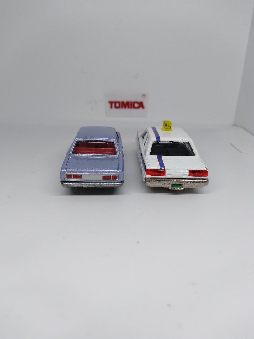 TOMICA - (TOYOTA CROWN RM20) n (NISSAN CEDRIC RM 20), Hobbies & Toys ...
