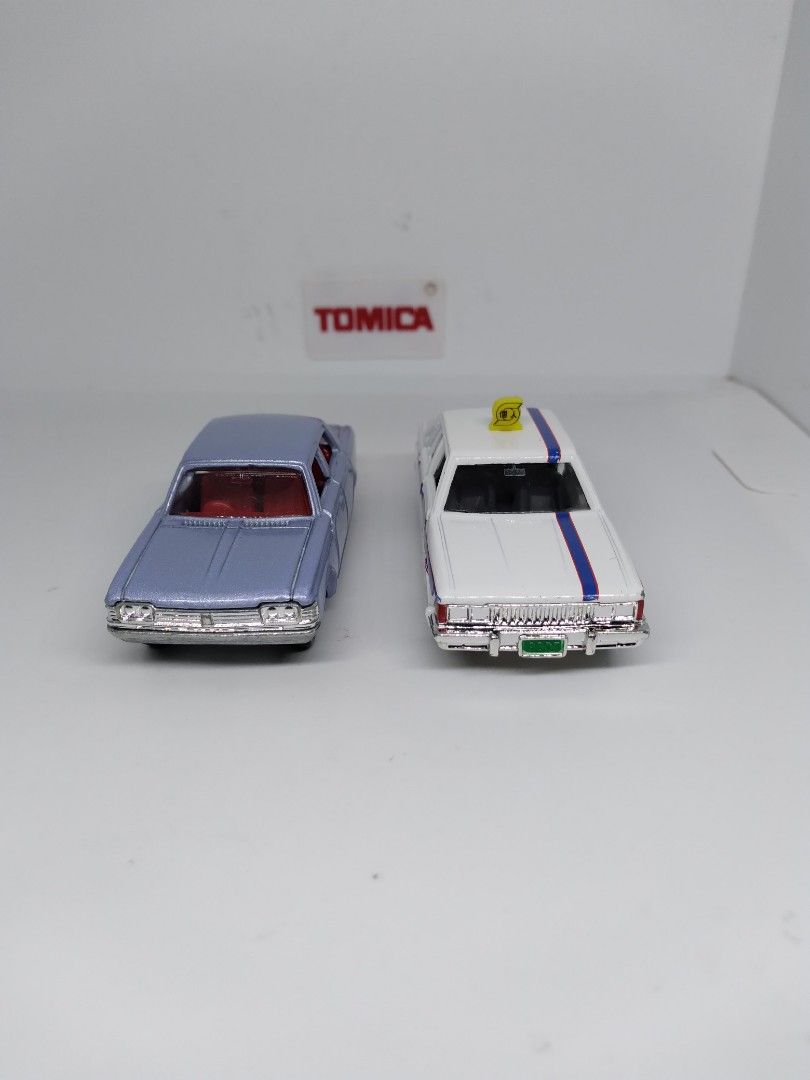 TOMICA - (TOYOTA CROWN RM20) n (NISSAN CEDRIC RM 20), Hobbies & Toys ...