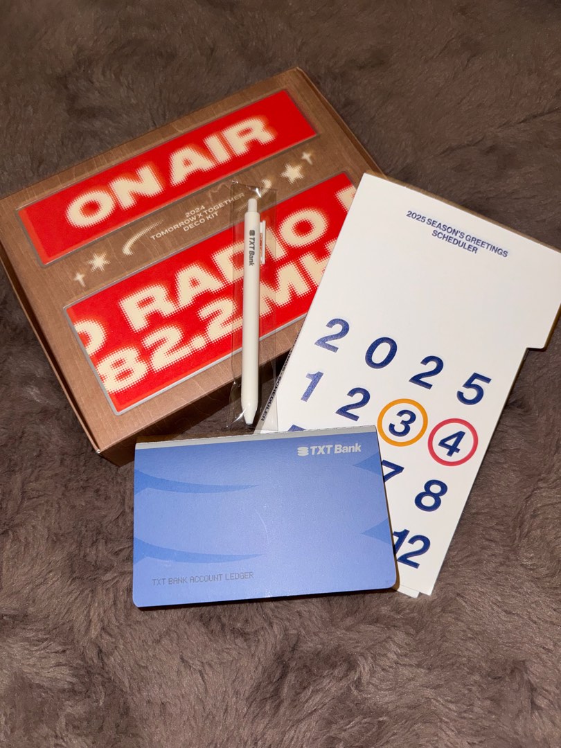 TXT 2024 DECO KIT & TXT 2025 SEASON’S GREETINGS TXT BANK [LOOSE ITEMS ...