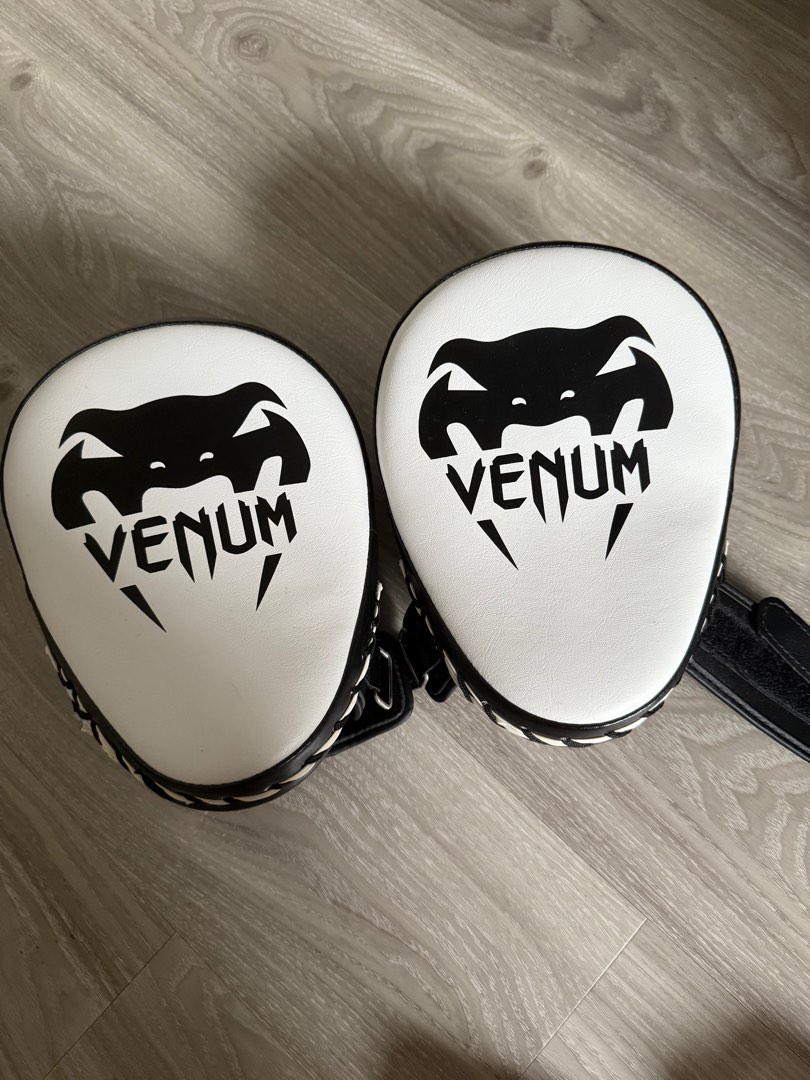 Venom boxing pads white, Sports Equipment, Other Sports Equipment and ...