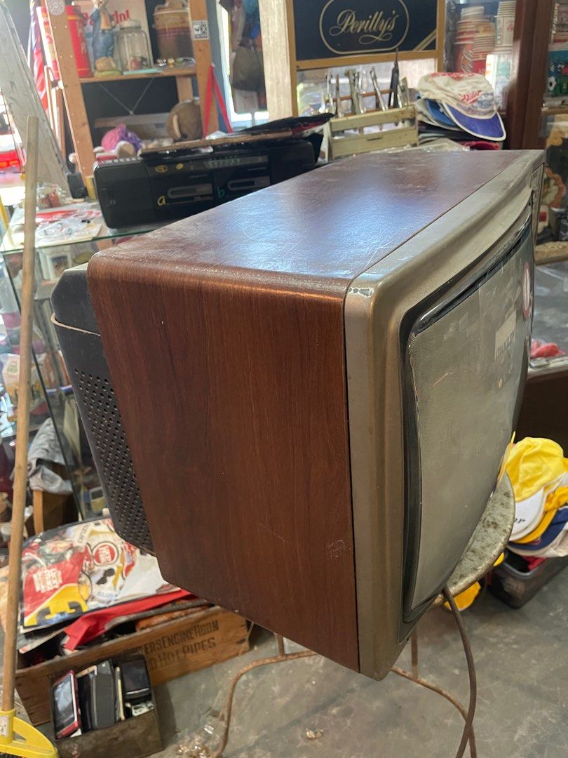 Vintage antik tv lama, Hobbies & Toys, Collectibles & Memorabilia ...