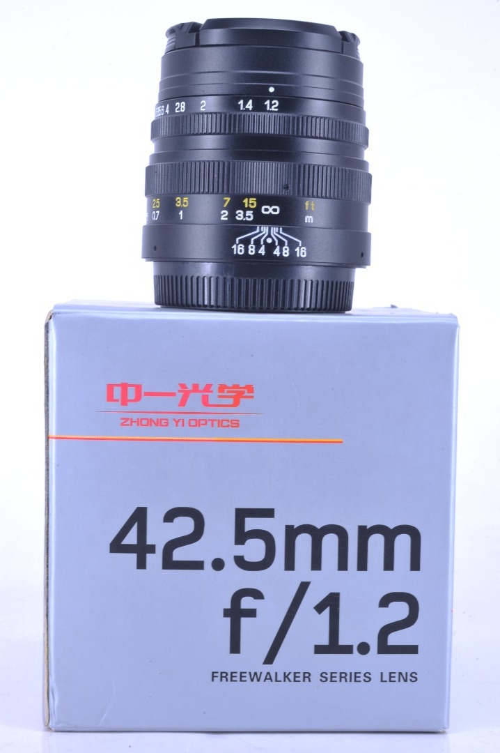 ZHONG YI(中一光學)OPTICS 42.5mm F:1.2 CINE LENS for OLYMPUS/LUMIX & BLACK ...