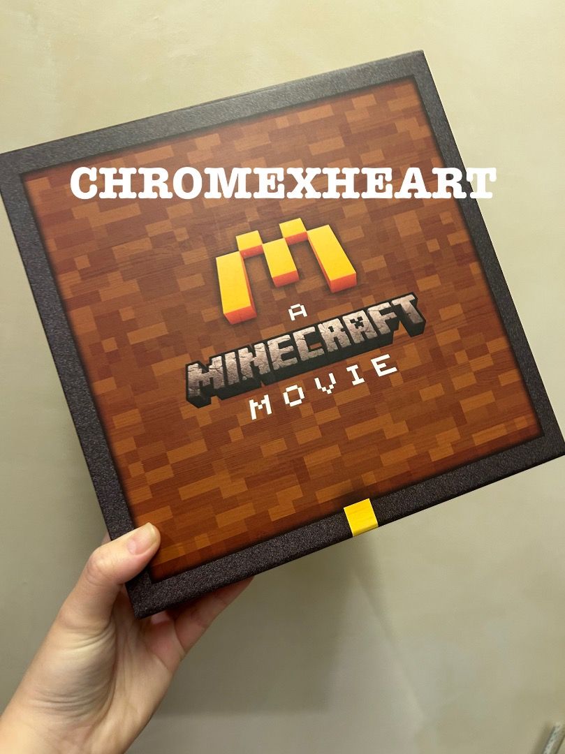 Last 2, Casing only empty inside Authentic McDonald MacDonald mcd minecraft movie - collector ...