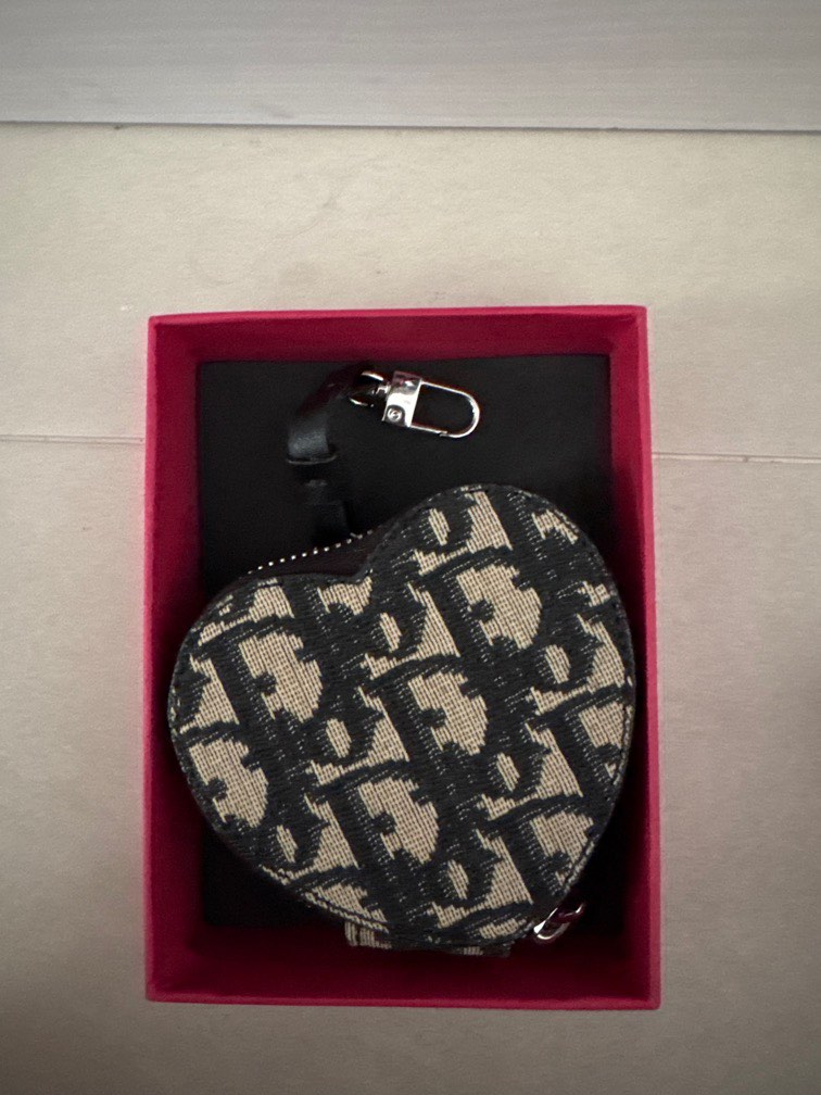 Dior coin purse , Luxury, Bags & Wallets on Carousell