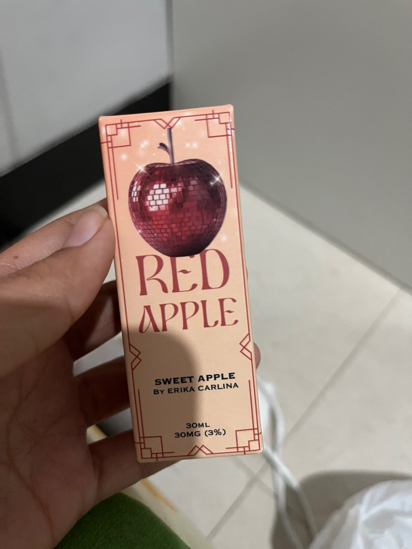 liquid foom red apple x erica carlina, Makanan & Minuman, Minuman Tidak ...