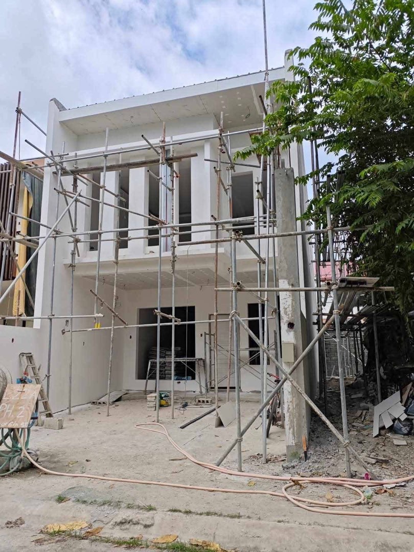 Pre- Selling House & Lot for Sale inside Greenland Newtown Executive ...