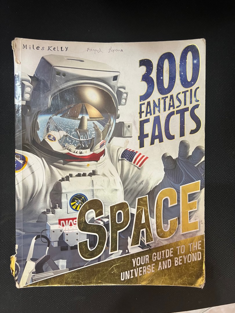 300 facts about space, Hobbies & Toys, Books & Magazines, Fiction & Non ...