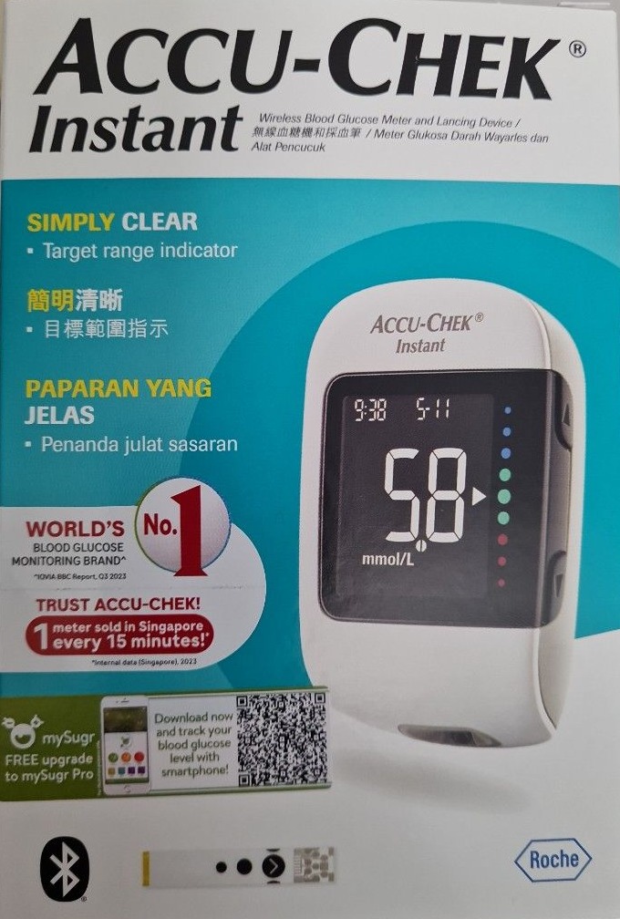 Accu-Chek Instant Meter ONLY (mmol/L) (includes Accu-Chek Softclix ...