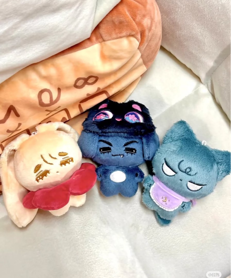 Alien Stage Bunny Plushies 10cm(TILL & LUKA), Hobbies & Toys ...