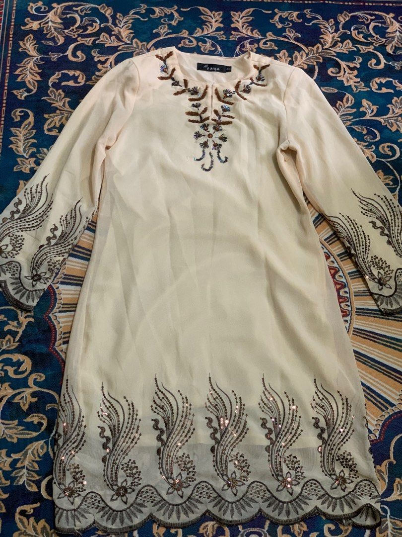 BAJU KURUNG CREAM COLOR WITH LABUCI AND SULAMAN, Women's Fashion ...