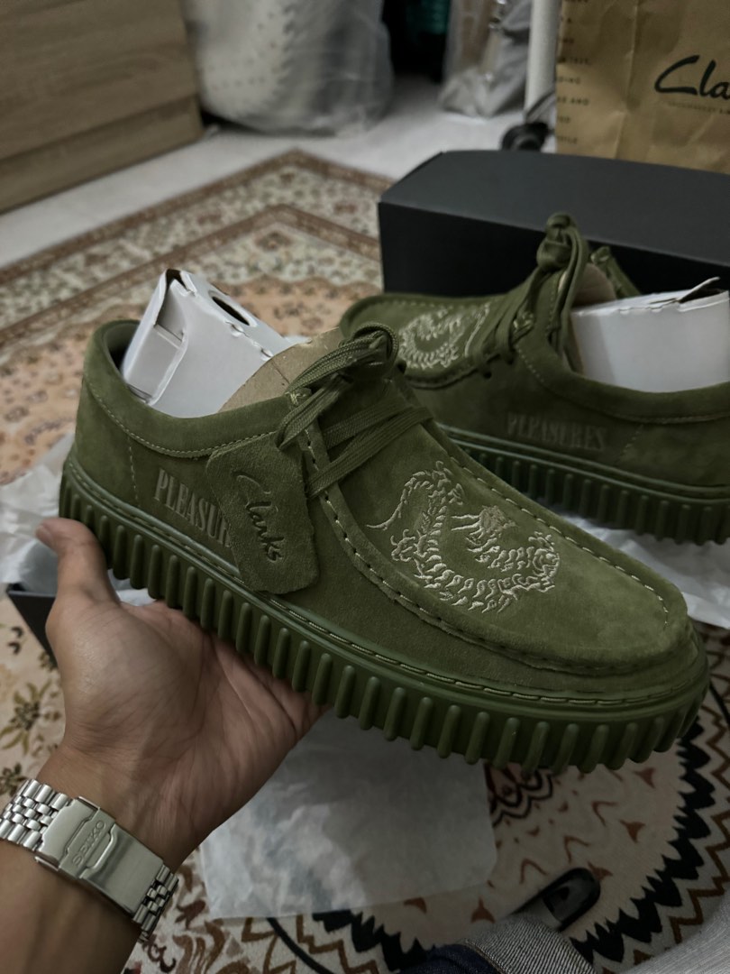 Clarks torhill x pleasure dragon, Men's Fashion, Footwear, Sneakers on ...