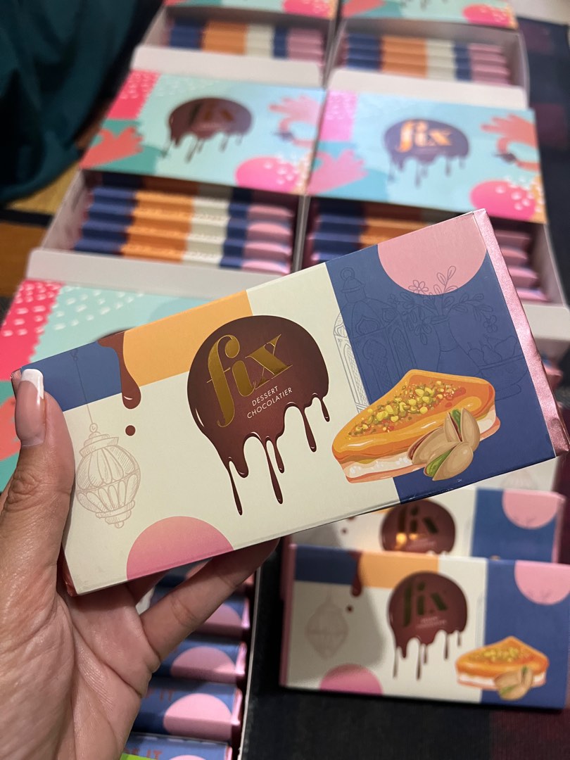 FAMOUS FIX KNAFEH DUBAI chocolate, Food & Drinks, Other Food & Drinks ...