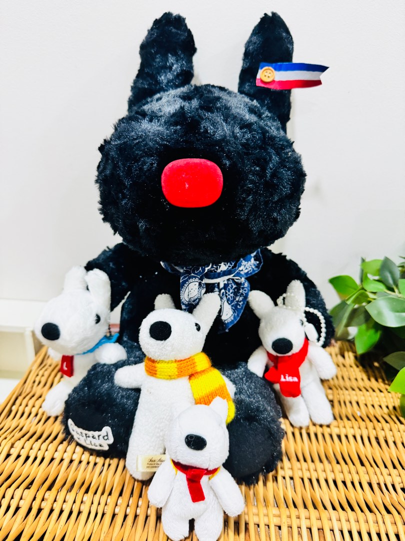 Gaspard et Lisa combo, Hobbies & Toys, Toys & Games on Carousell