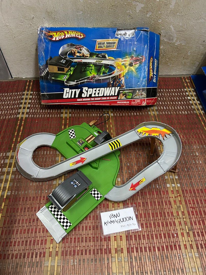 Hot Wheels City Speedway Track, Hobbies & Toys, Toys & Games on Carousell