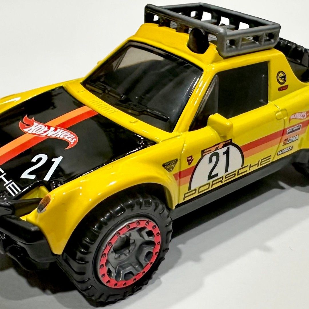 HOT WHEELS PULL BACK SPEEDERS 2025 Porsche 914 Safari With Treasure ...