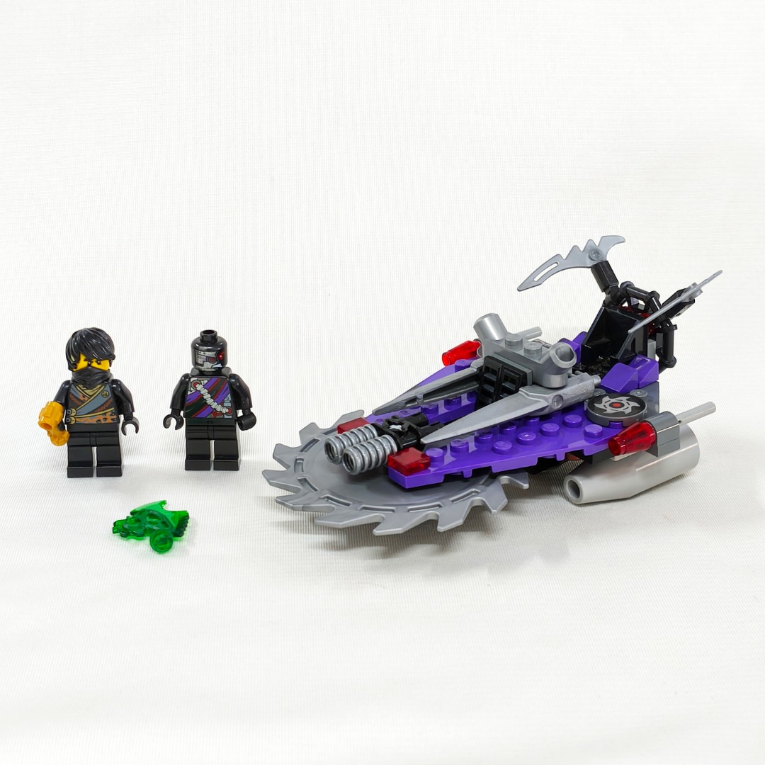 LEGO Ninjago 70720: Hover Hunter Set --- Retired, Cole & Nindroid Drone ...