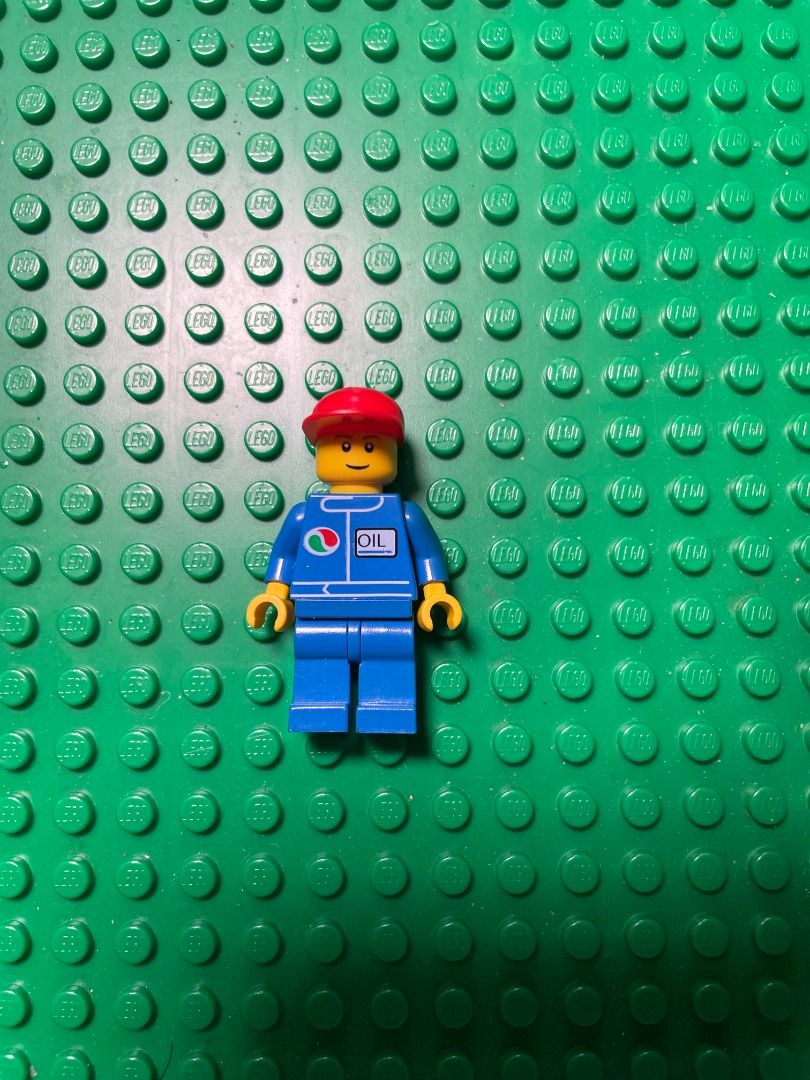 Lego Octan - Blue Oil, Blue Legs, Red Short Bill Cap, Black Eyebrows ...