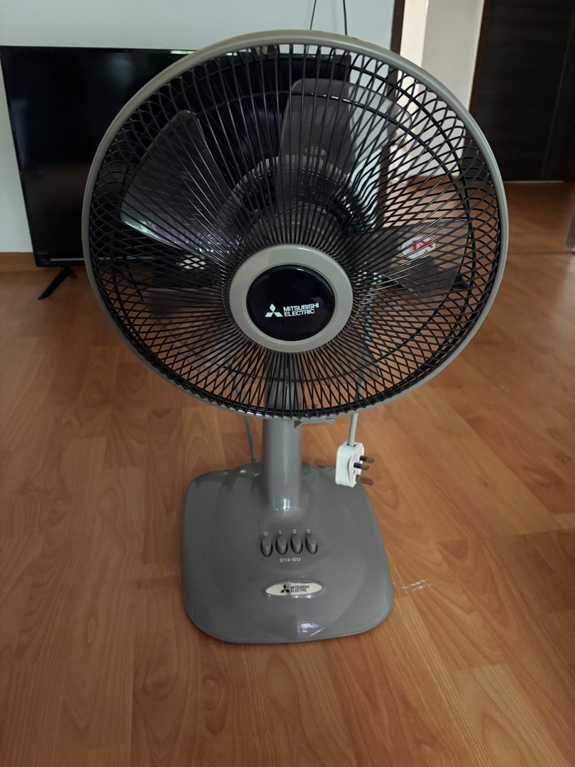 Mitsubishi Standing Fan 12-inch, Furniture & Home Living, Lighting ...