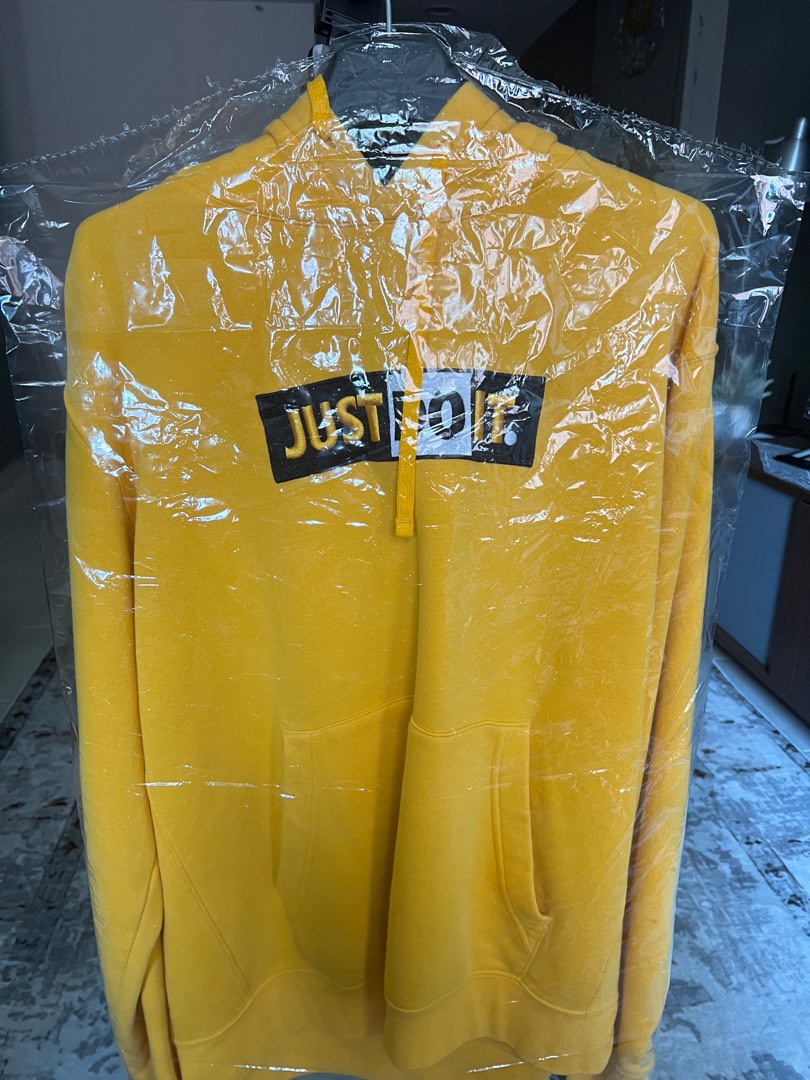 Nike JDI box logo, Men's Fashion, Coats, Jackets and Outerwear on Carousell