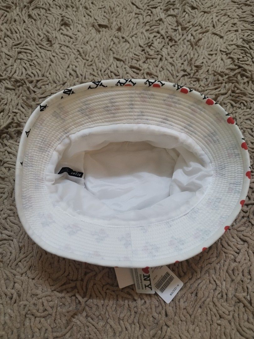 Porter x Beams I Love New York Bucket Hat, Men's Fashion, Watches ...