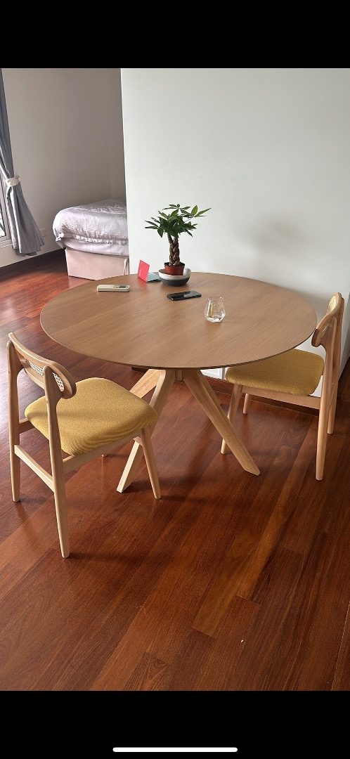 Round Table with 3 Chairs, Furniture & Home Living, Furniture, Tables ...