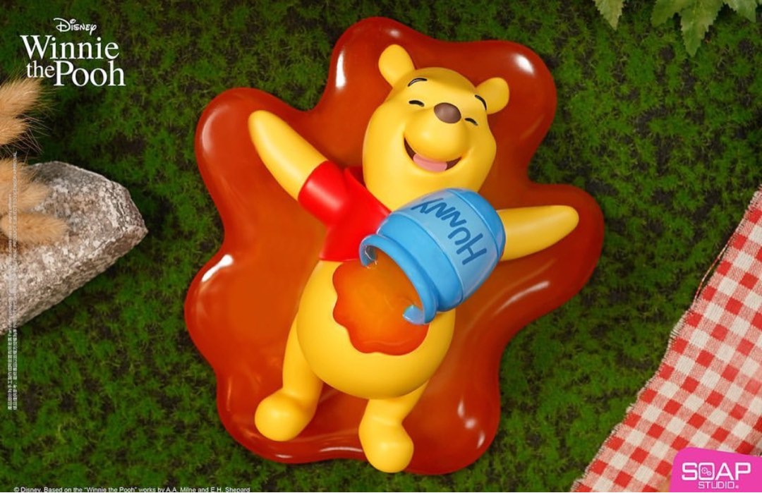 Soap Studio Pooh 小熊維尼蜂蜜浴Figure, 興趣及遊戲, 玩具 & 遊戲類 - Carousell