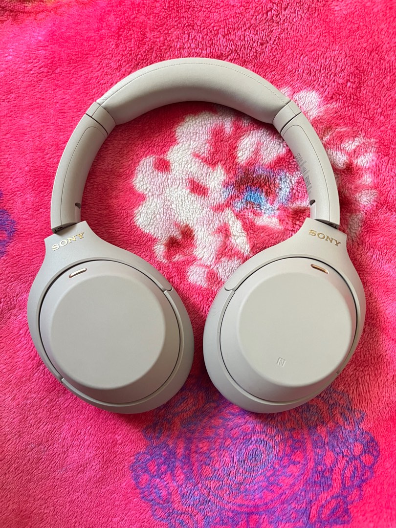 SONY-WH1000XM4 (Silver), Audio, Headphones & Headsets on Carousell