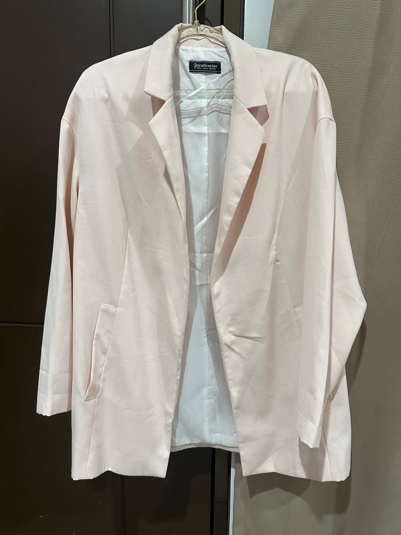 Stradivarius blazer pink peach, Fesyen Wanita, Pakaian Wanita, Baju ...
