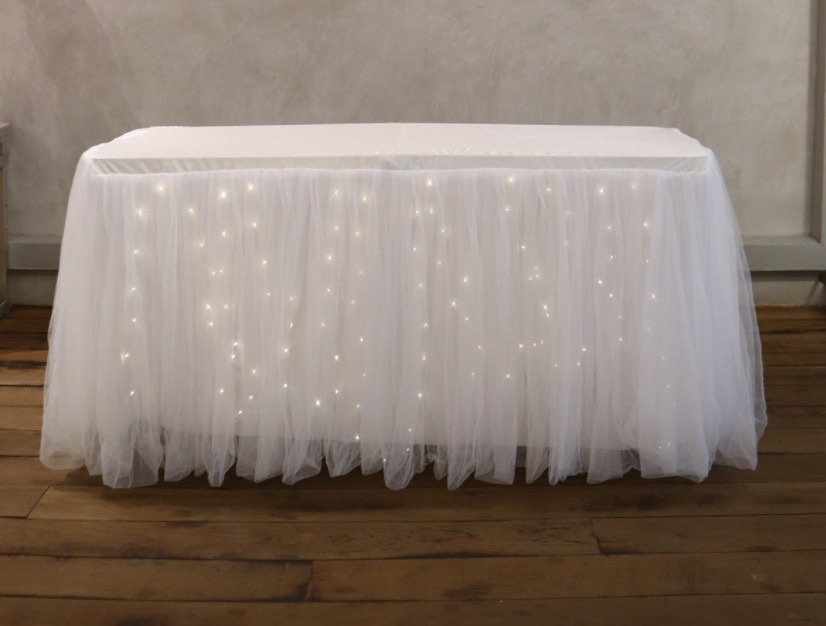 Table skirting white 1.6M(Length), Furniture & Home Living, Kitchenware ...