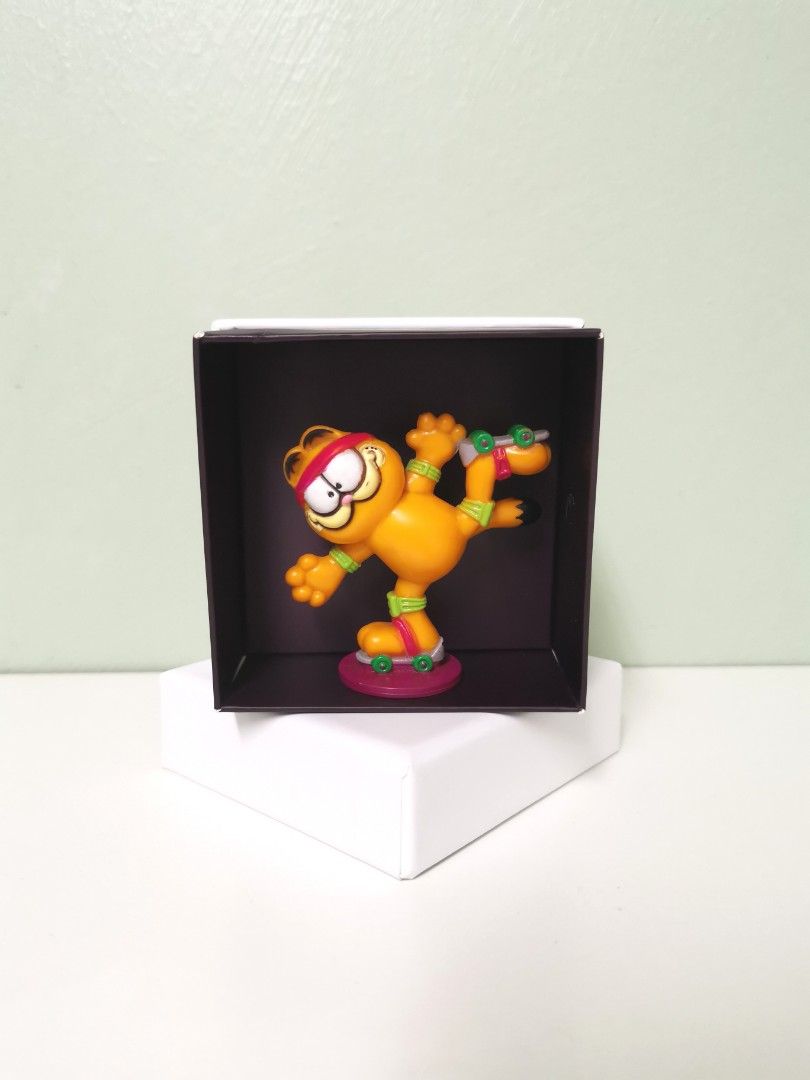 Vintage Garfield Skating figurine, Hobbies & Toys, Toys & Games on ...