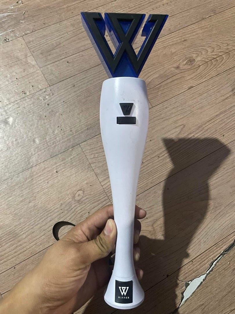 Winner Light Stick V2, Hobbies & Toys, Memorabilia & Collectibles, K ...