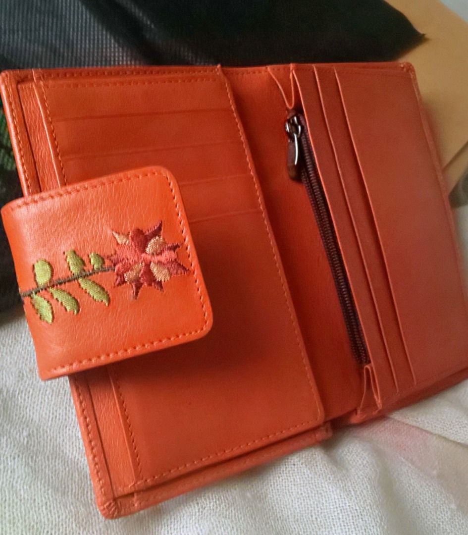 #地球日優惠 韓國星級皮具品牌 VINCIS BENCH 真皮銀包 leather wallet, 女裝, 手袋及銀包, 銀包、卡片套 ...