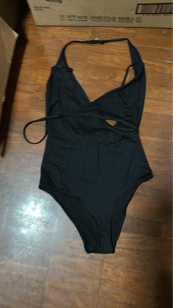 COS swimsuit, Women's Fashion, Swimwear, Bikinis & Swimsuits on Carousell