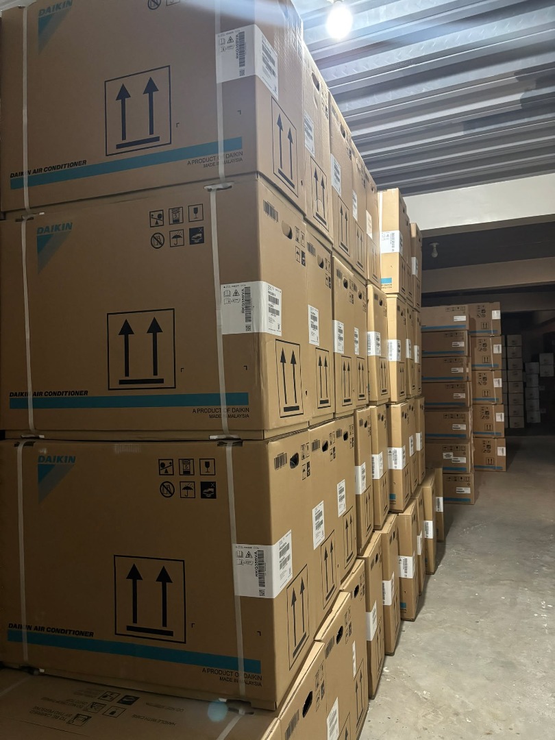 DAIKIN D-SMART SERIES INVERTER SPLIT TYPE AIRCON BRANDNEW SEALED UNITS ...
