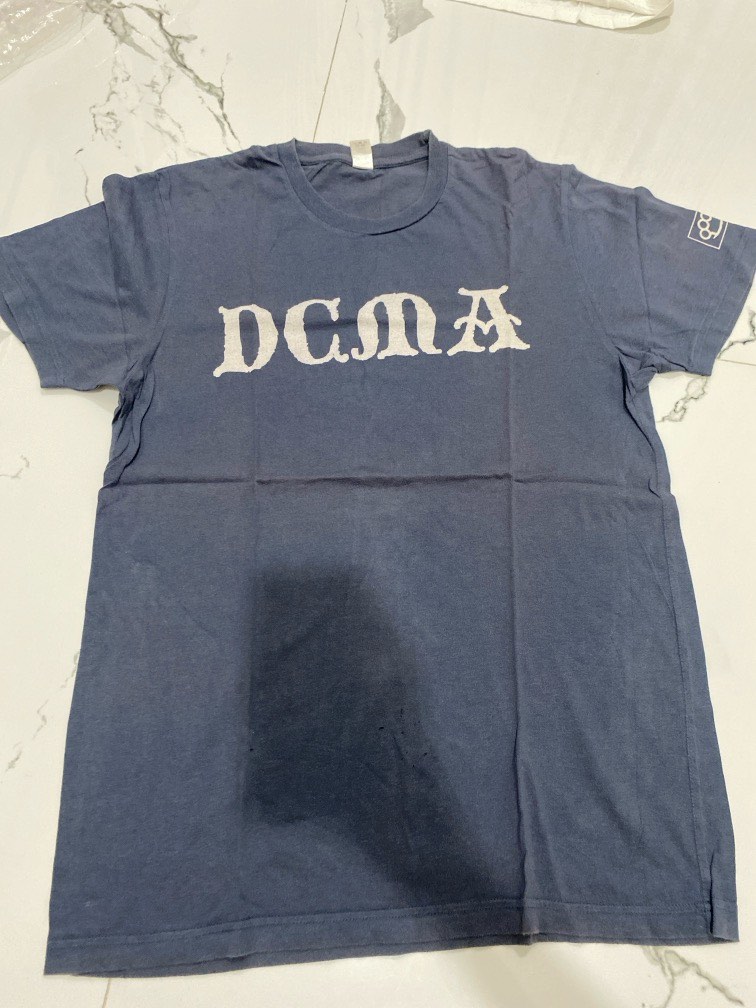 DCMA debut tshirt original, Fesyen Pria, Pakaian , Atasan di Carousell