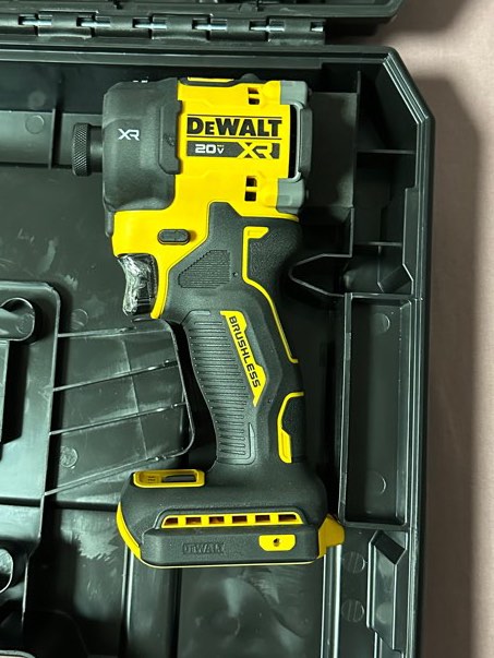 DEWALT 德偉 DCF870 液壓衝擊起子機 / 液壓衝擊批, 傢俬＆家居, 其他, 家居改善及收納用品 - Carousell