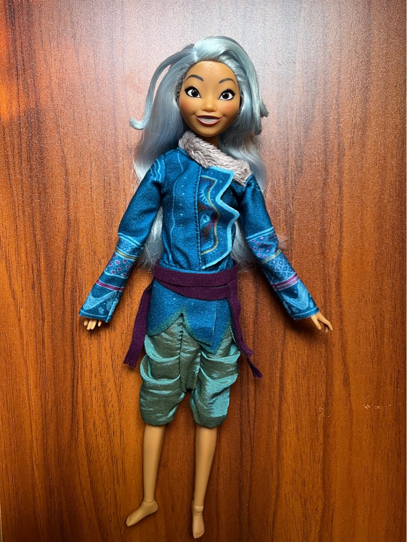 Disney raya and the last dragon sisu doll, Hobbies & Toys, Toys & Games ...
