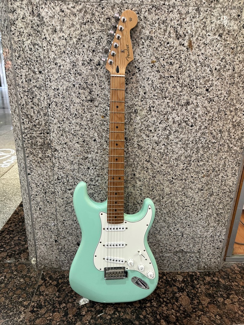 Fender FSR Player Stratocaster Fat 50s Electric Guitar, Roasted Maple ...