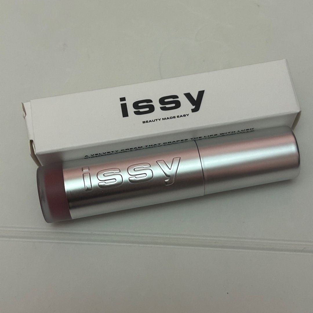 Issy Mousse Lip Tint, Beauty & Personal Care, Face, Makeup on Carousell