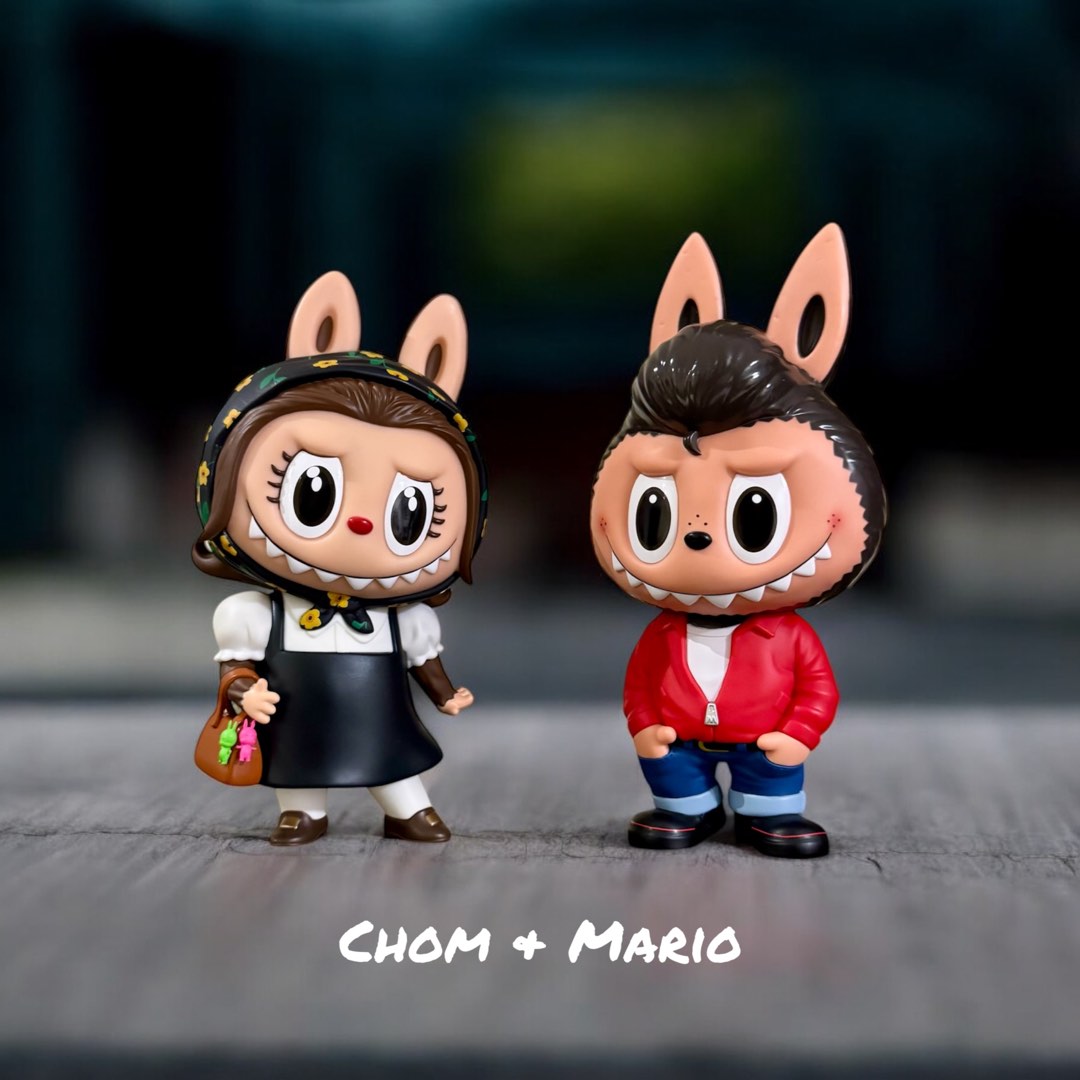 Labubu Chom & Mario “Exhibit Only”, 興趣及遊戲, 玩具 & 遊戲類 - Carousell